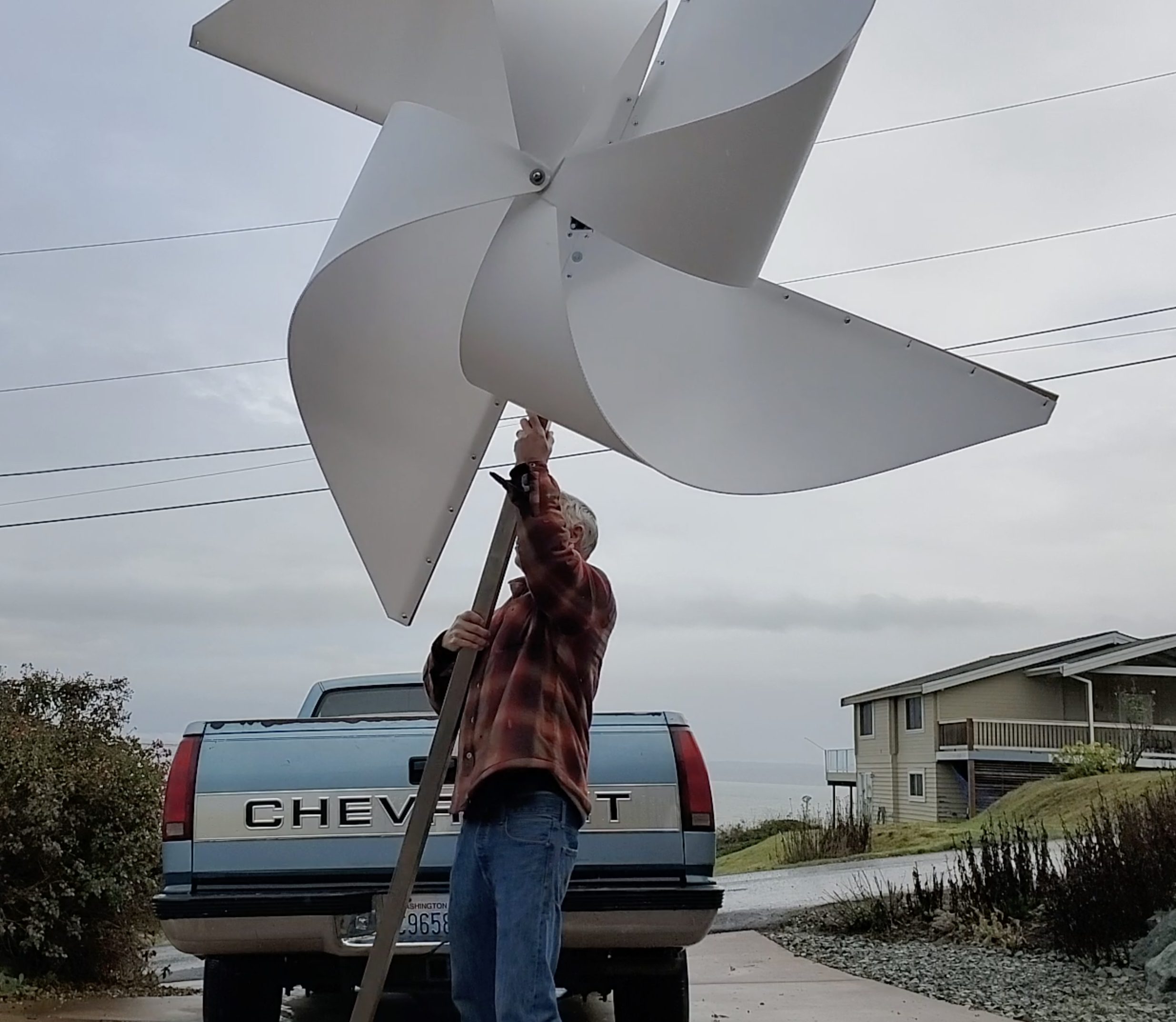 Giant Pinwheel - Elkinsdiy